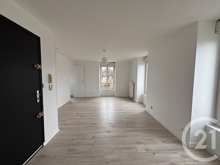 Appartement à louer - Coulommiers, Ville haute - 2 pièces - 1 chambre