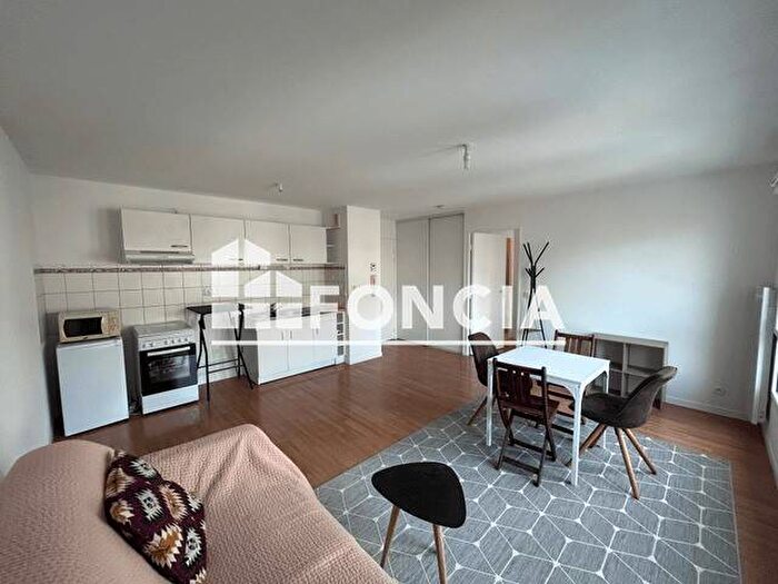 Appartement à louer - Bernus-Kergypt-Keruzen-Campen, Vannes - 2 pièces - 1 chambre