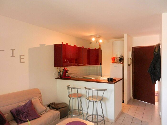 Appartement 1 pièce à Leclerc-Verdun Nord Est, Brie-Comte-Robert, à louer