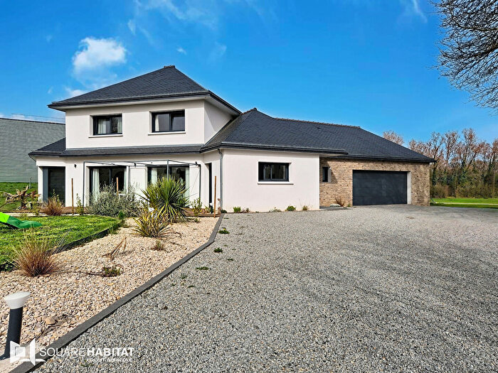 Maison à vendre - Loudéac - 7 pièces - 4 chambres