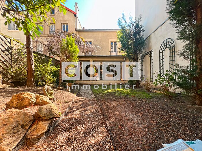 Asnières-sur-Seine, Bécon, Bourguignons - Maison 6 pièces à vendre