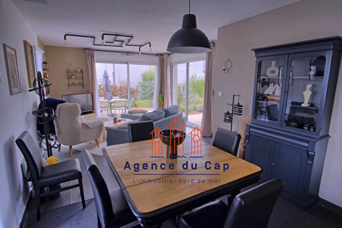 Maison à vendre - Langrune-sur-Mer - 6 pièces - 4 chambres