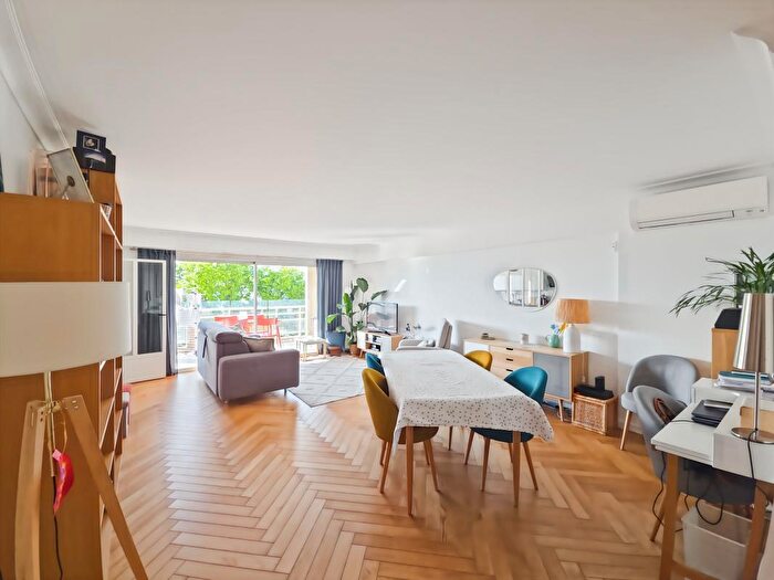 Nice, Rimiez : Appartement 4 pièces à vendre