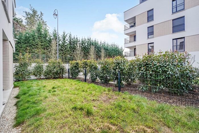 Appartement à vendre - Vernouillet - 3 pièces - 2 chambres