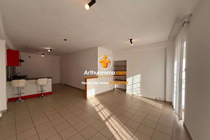 Appartement à louer - Guillestre - 1 pièce