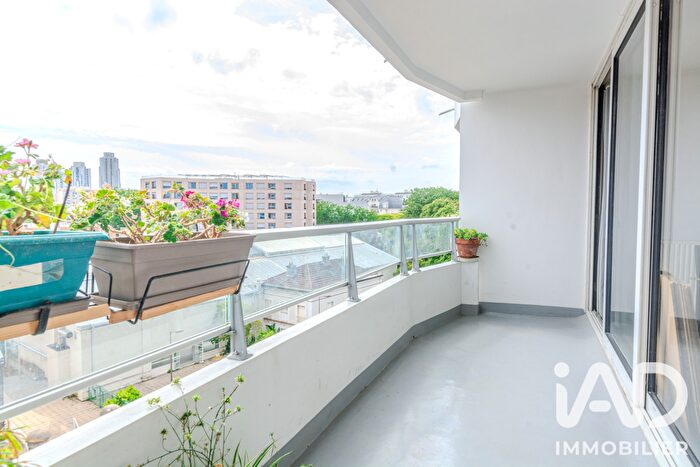 Appartement 2 pièces à vendre - Paris 18ème, Porte de la Chapelle, Charles Hermite, Evangile