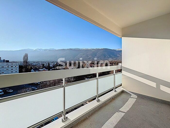 Appartement 3 pièces à Saint-Genis-Pouilly, à vendre