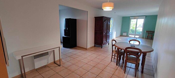Nord, Igny : Appartement 3 pièces à louer