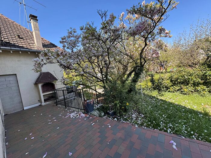 Maison à vendre - Châtenay-Malabry, Petit Chatenay, Voltaire, Croix Blanche - 5 pièces - 4 chambres