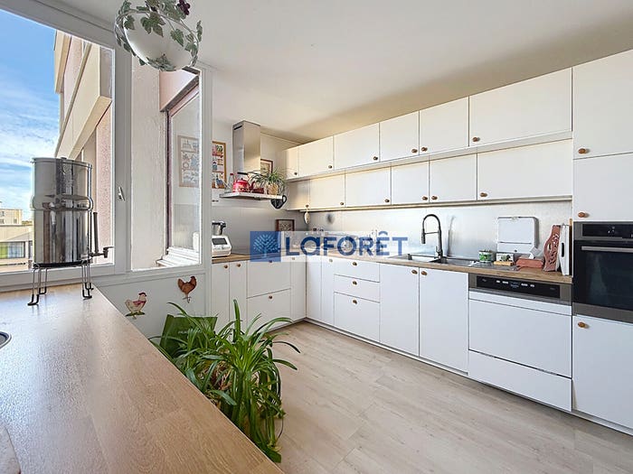 Appartement 5 pièces à Élancourt, Les Nouveaux Horizons, Les Mares, à vendre
