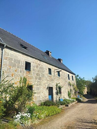 Maison à vendre - Berrien - 5 pièces - 4 chambres