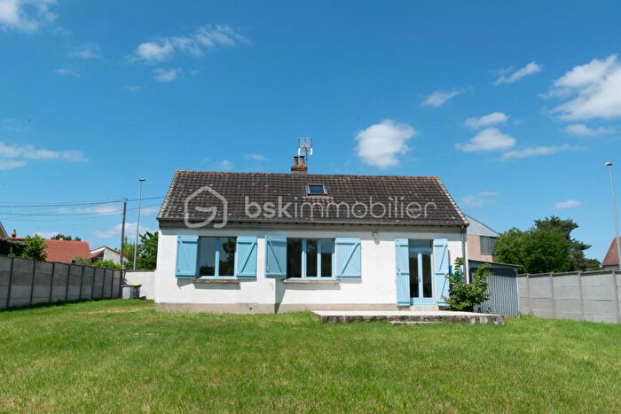 Maison 5 pièces à Ouzouer-sur-Loire, à vendre