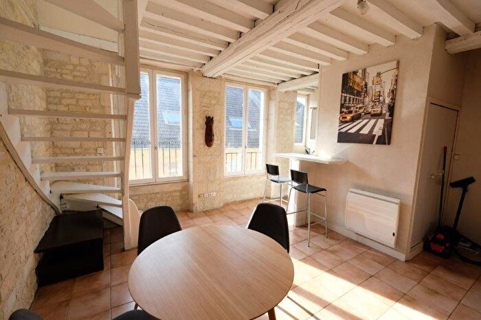 Centre Ancien, Caen - Appartement 3 pièces à louer