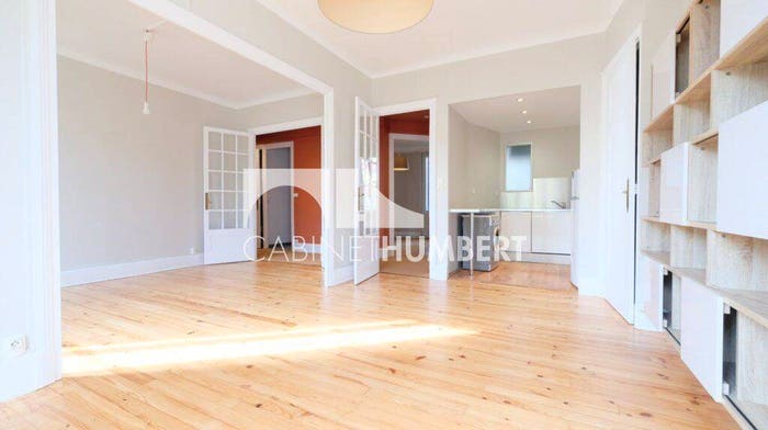 Bizillon-Centre Deux, Saint-Étienne : Appartement 3 pièces à louer