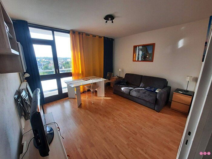 Appartement 1 pièce à louer - Les Capucines, Poissy