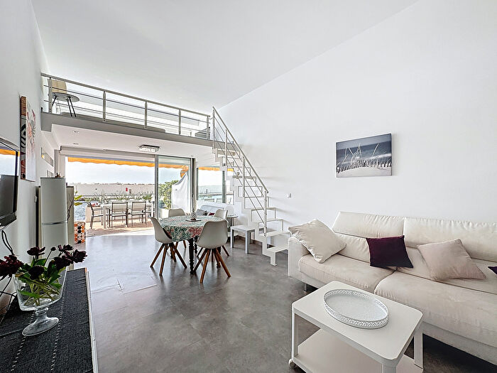 Appartement à vendre - Bandol - 3 pièces - 2 chambres