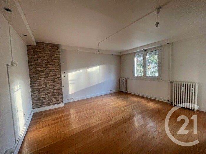 Appartement à louer - Courbevoie - 3 pièces - 2 chambres