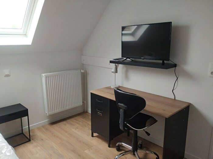 Appartement à louer - Centre, Margny-lès-Compiègne - 1 pièce