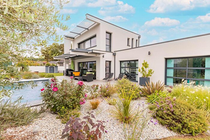 Maison à vendre - Lons - 4 pièces - 3 chambres