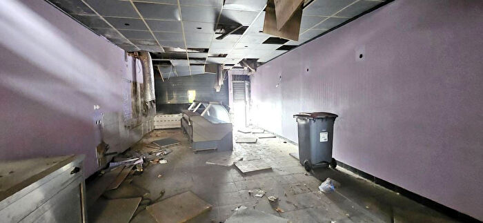 Maison à vendre - Tourcoing, Brun Pain, Francs, Clinquet - 6 pièces - 4 chambres