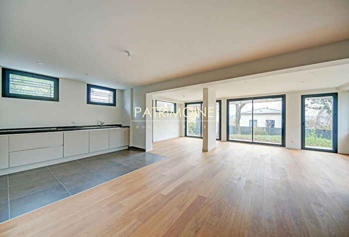 Appartement à vendre - Rueil-Malmaison, Mont Valerien - 5 pièces - 3 chambres