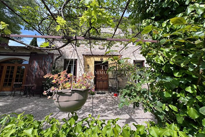 Maussane-les-Alpilles : Maison 6 pièces à vendre