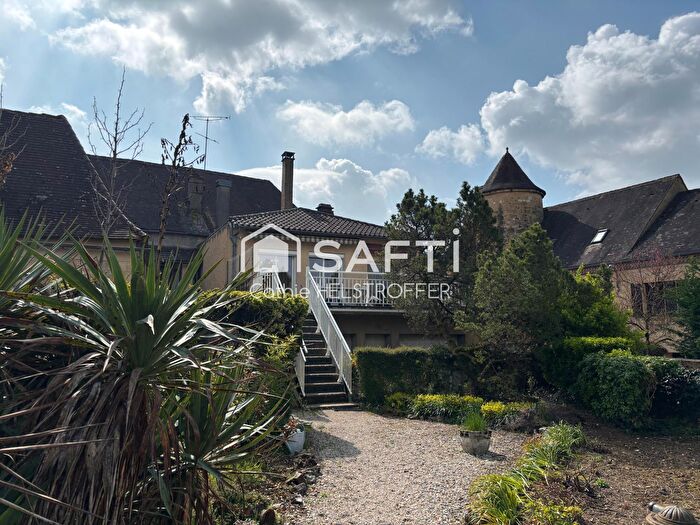 Maison à vendre - Gourdon - 6 pièces - 4 chambres