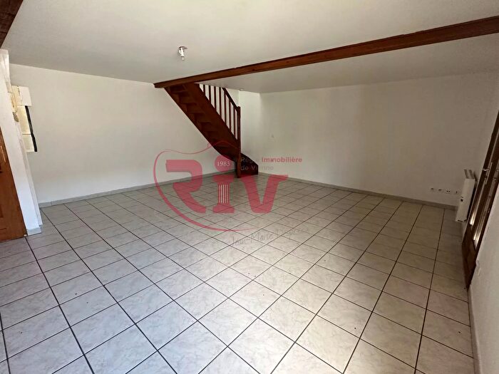 Les Côtes-d'Arey : Appartement 2 pièces à louer