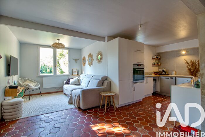 Maison à vendre - Saint-Maximin - 4 pièces - 3 chambres