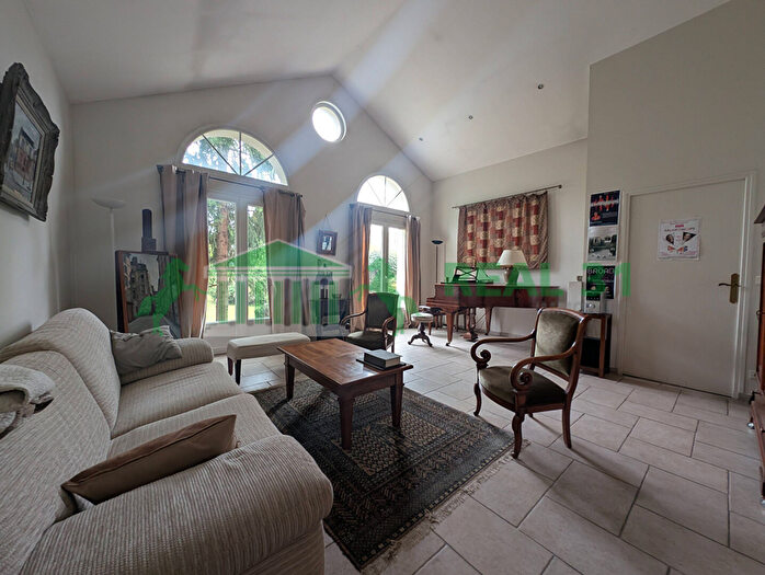 Maison à vendre - Houilles, Centre-ville - 7 pièces - 4 chambres