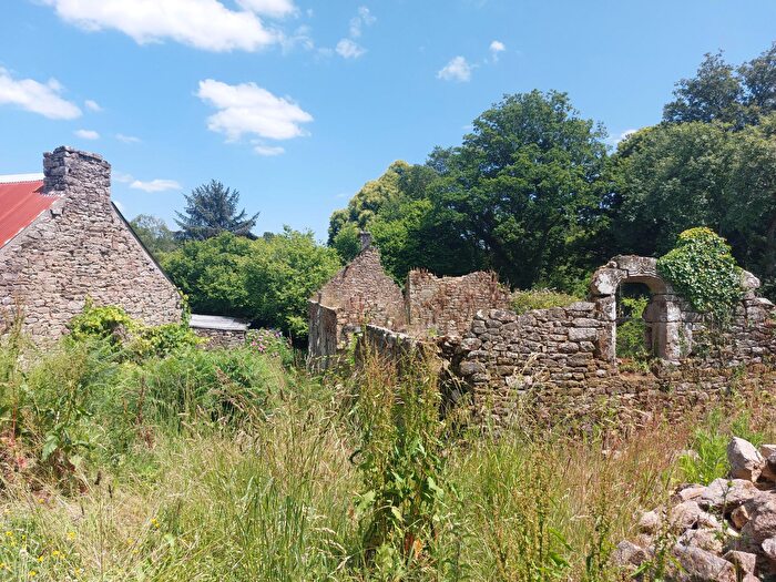 Maison à vendre - Lanvaudan - 1 pièce - 1 chambre