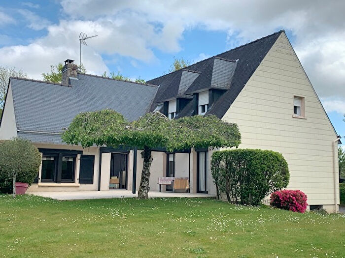 Maison à vendre - Pontivy, Château-Gaillard - 7 pièces - 4 chambres