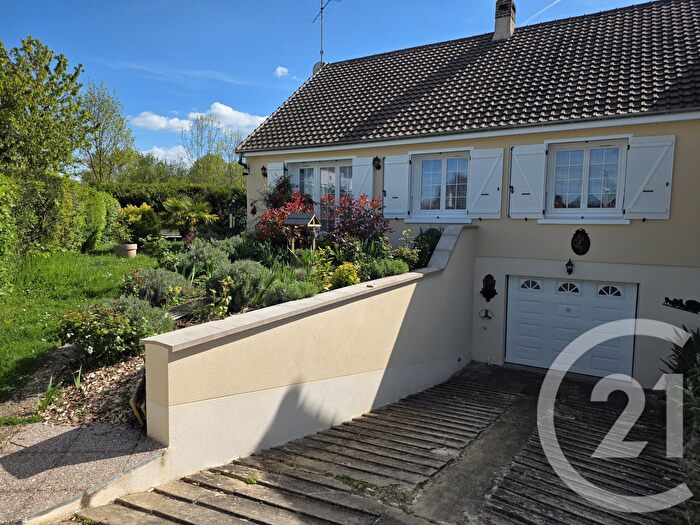 Château-Landon - Maison 3 pièces à vendre