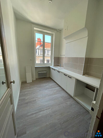 Appartement 4 pièces à Lyon 2ème, Cordeliers Bellecour, à louer