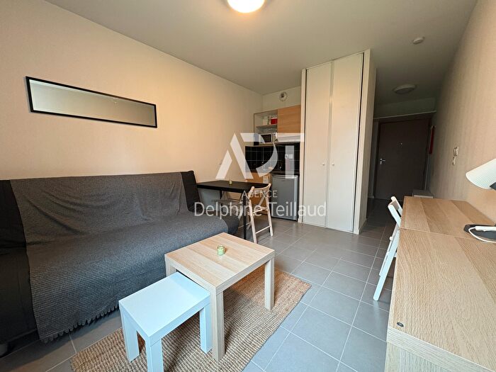 Appartement 1 pièce à Grenoble, Abbaye, Jouhaux, à louer