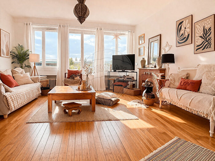 Appartement à vendre - Verneuil-en-Halatte - 6 pièces - 4 chambres