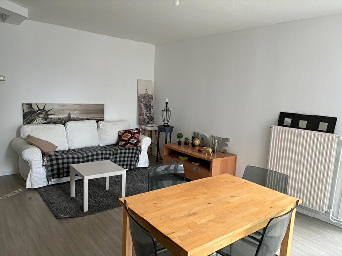 Villeneuve-dAscq, Pont de Bois, Hôtel de Ville - Appartement 3 pièces à louer