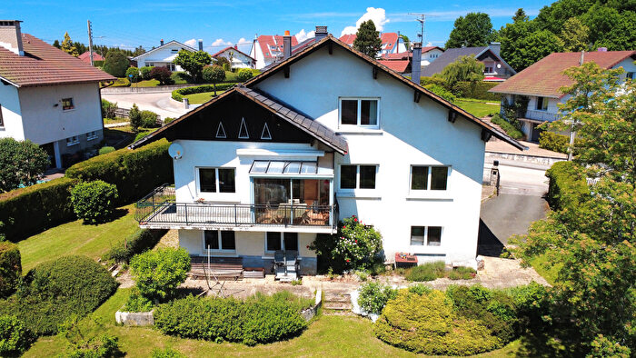 Maison 6 pièces à Charquemont, à vendre