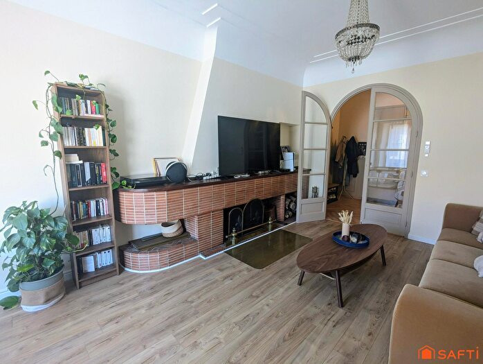 Appartement 5 pièces à Nîmes, Richelieu, à vendre