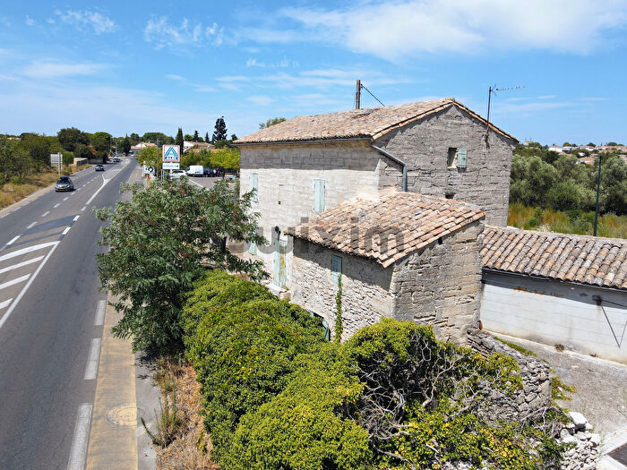 Maisons à vendre et appartements à louer - 1