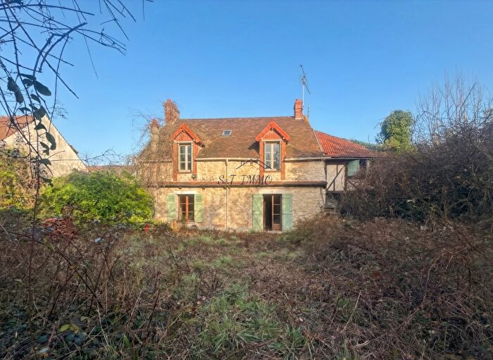 Maison à vendre - Janville-sur-Juine - 7 pièces - 5 chambres