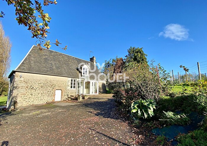 Maison à vendre - Sept-Frères - 4 pièces - 3 chambres