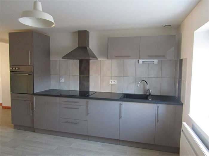 Charmes : Appartement 2 pièces à louer