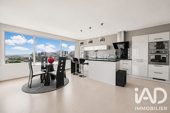 Puteaux, La Défense - Appartement 4 pièces à vendre