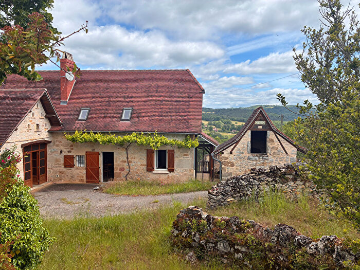 Maison 6 pièces à vendre à Fourmagnac