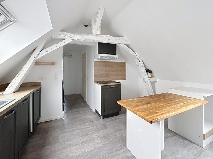 Appartement à louer - Sablé-sur-Sarthe, Centre-ville, Sillé le Guillaume - 3 pièces - 2 chambres