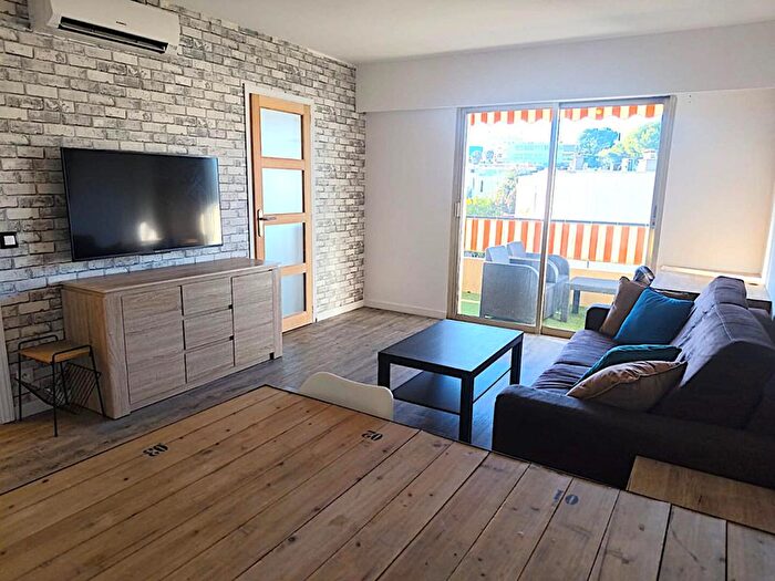 Appartement 1 pièce à Le Cannet, Aubarède, à vendre