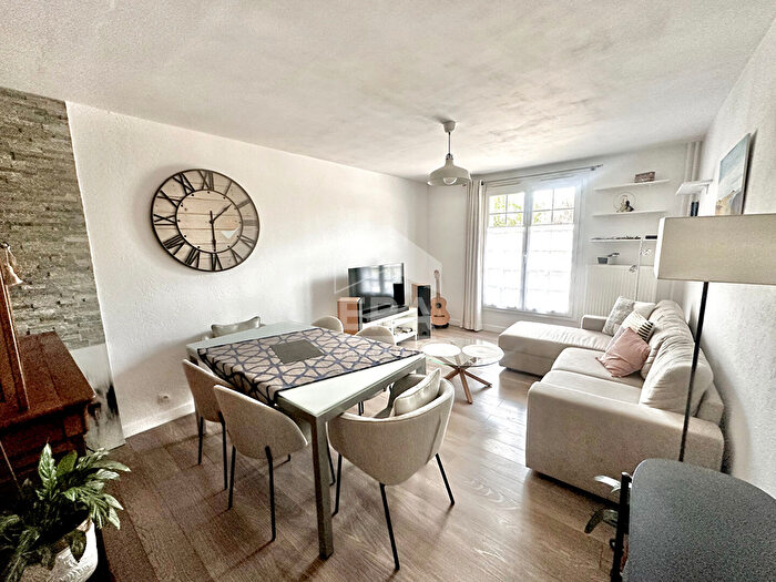 Tours, Lac - Appartement 3 pièces à vendre