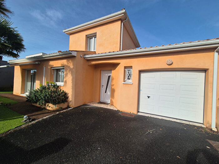 Maison à vendre - Vaux-sur-Mer - 4 pièces - 3 chambres