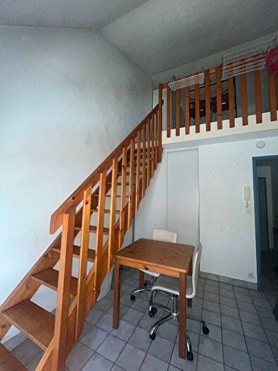 Appartement à louer - Saint Fiacre-Trois Maisons, Nancy - 1 pièce - 1 chambre